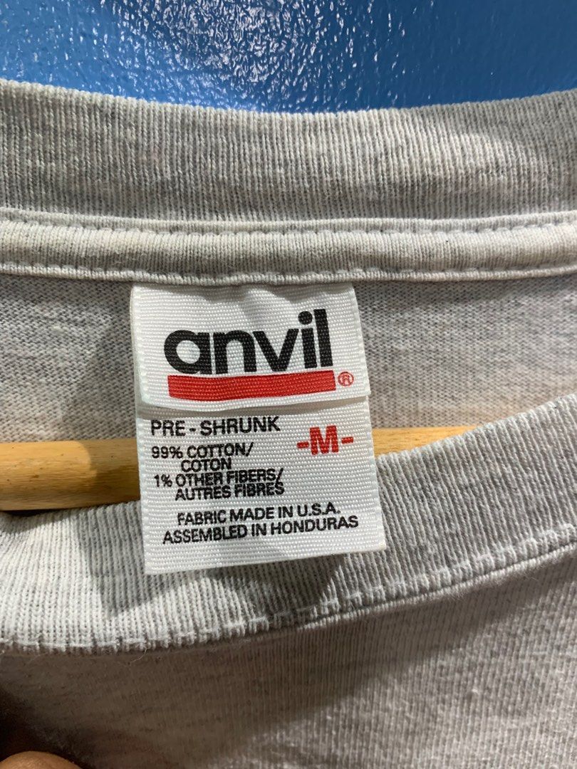 VINTAGE CLOTHING ANVIL ON TAG on Carousell
