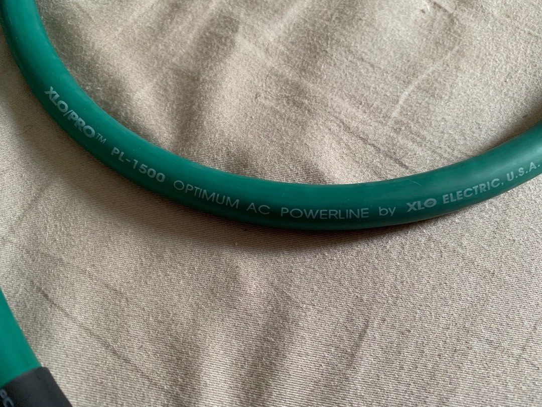 XLO power cable with uk sg 3 pin plug and figure 8 connector for ...