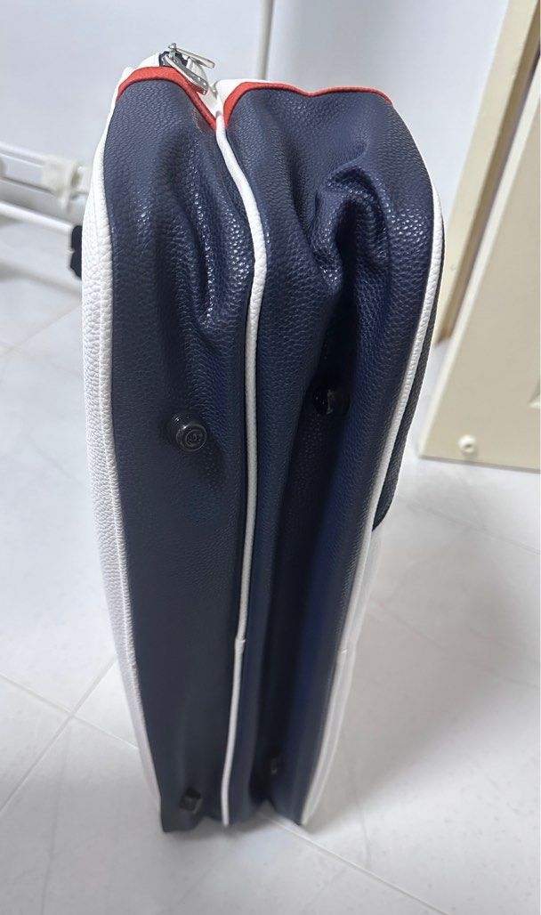 Yonex badminton bag Not Li Ning Victor Lining Yonex, Sports Equipment, Sports & Games, Racket ...