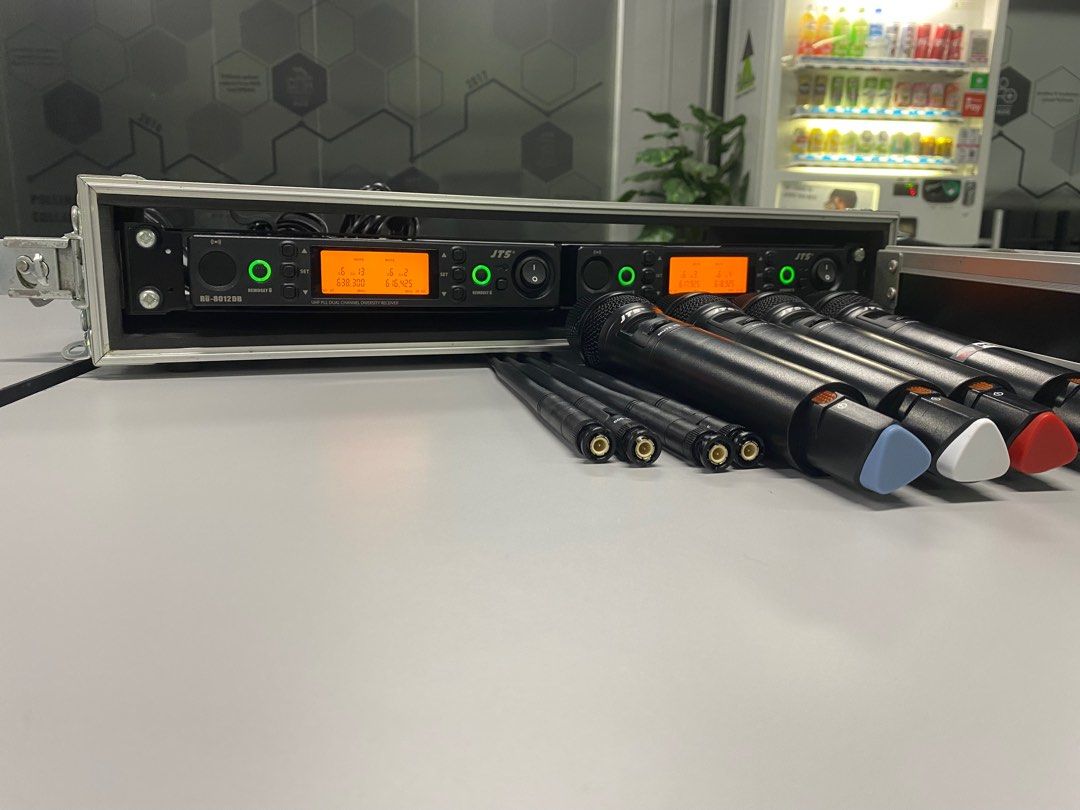 2 sets of JTS Ru-8012DB Wireless Microphones, Audio, Microphones on ...
