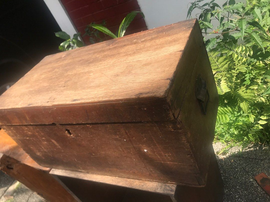 Antique Narra Baul wood, Hobbies & Toys, Memorabilia & Collectibles ...