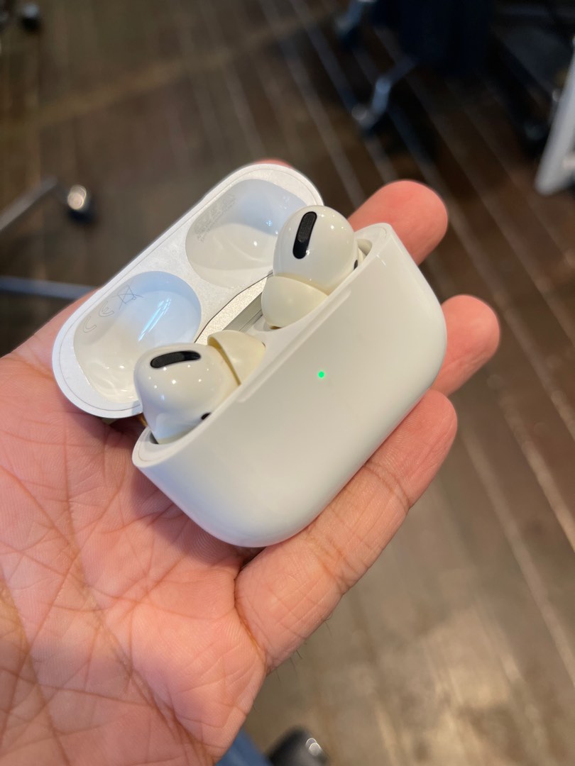 Original Apple Airpod Pro Gen 1, Audio, Earphones on Carousell