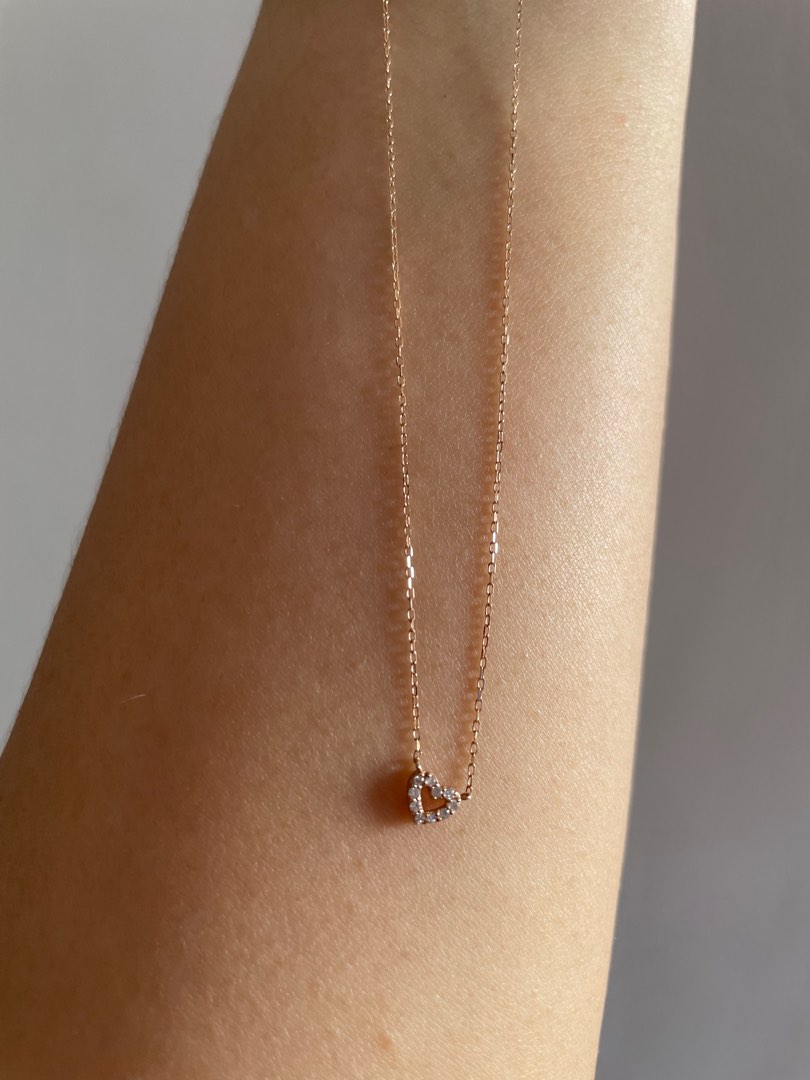 Authentic 18k HK 0.05ct diamond necklace on Carousell