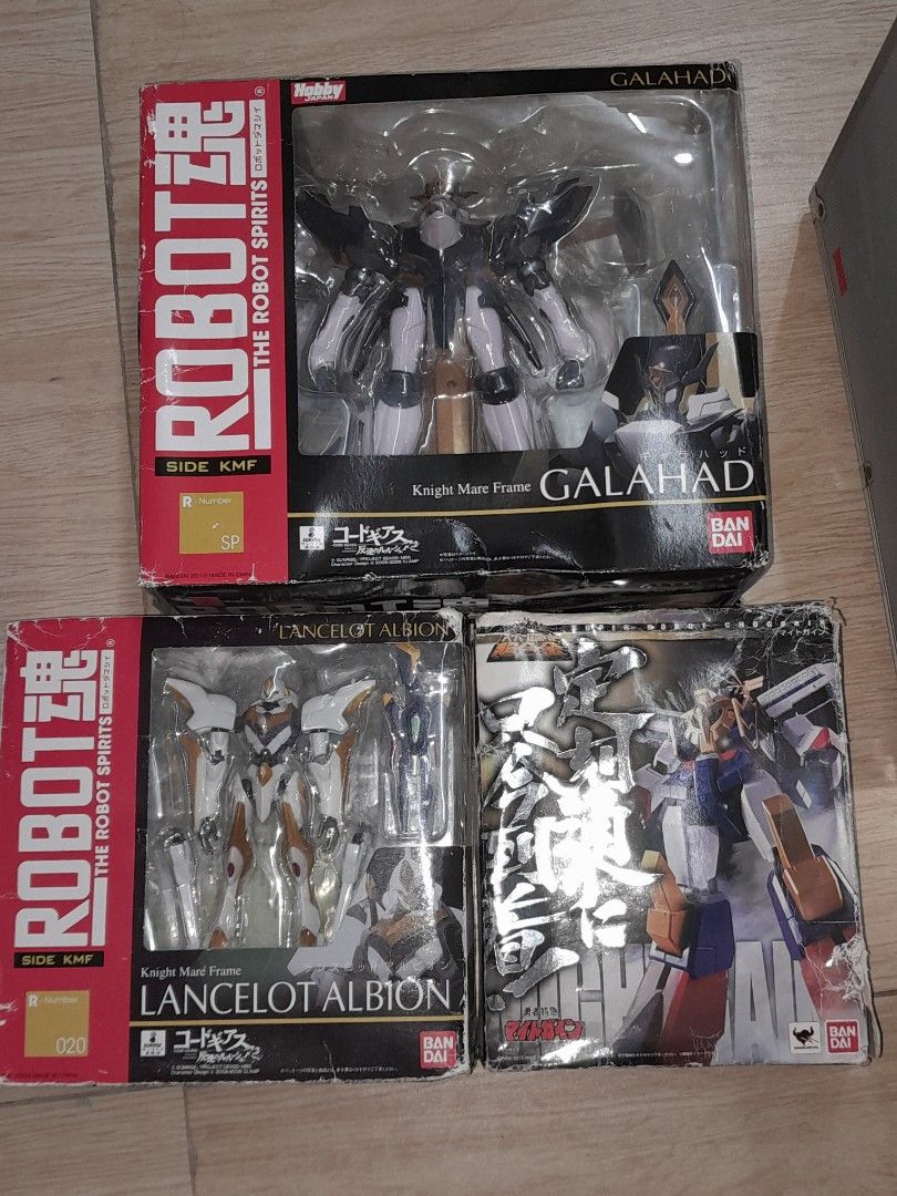Bandai Robots on Carousell