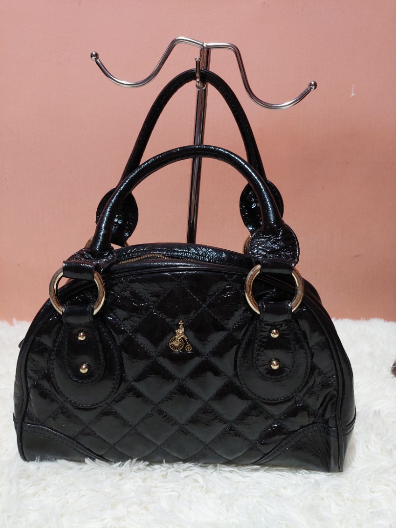 Beanpole bag, Women's Fashion, Bags & Wallets, Shoulder Bags on Carousell