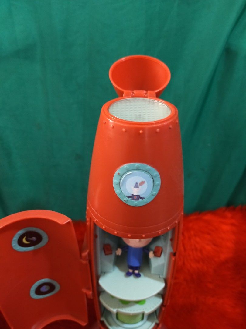 Ben and Holly rocket ship on Carousell