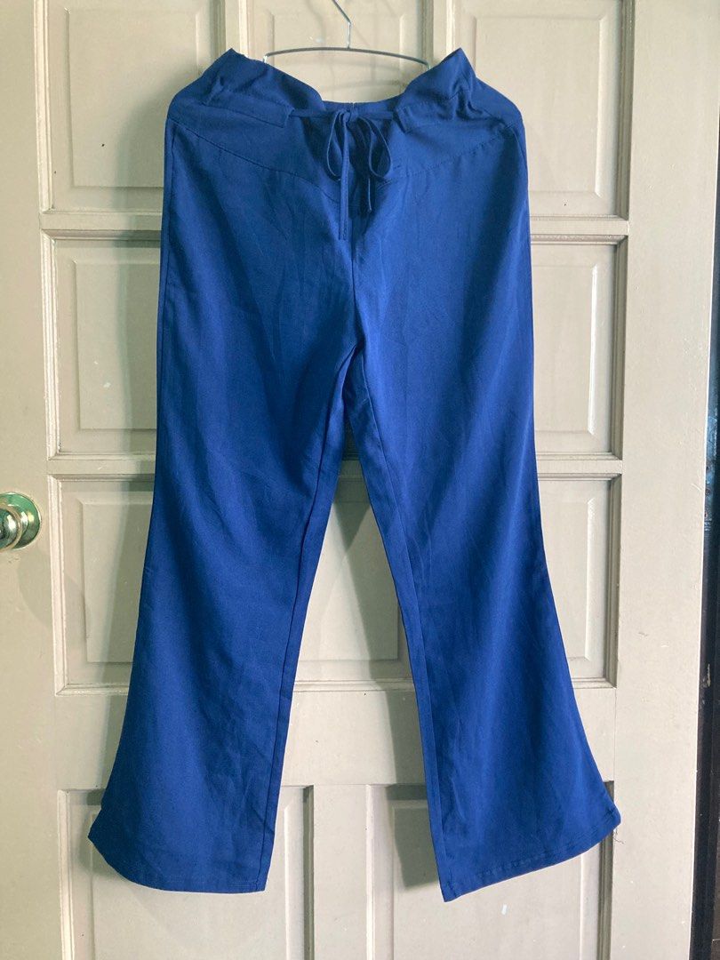 Blue squarepants on Carousell
