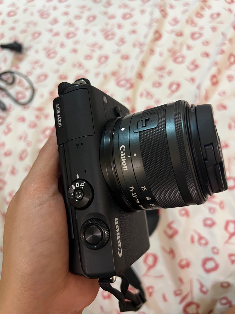 Canon EOS M200, Photography, Cameras on Carousell