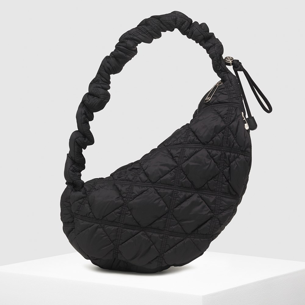 CARLYN COZY BAG (BLACK), Women's Fashion, Bags & Wallets, Cross-body ...