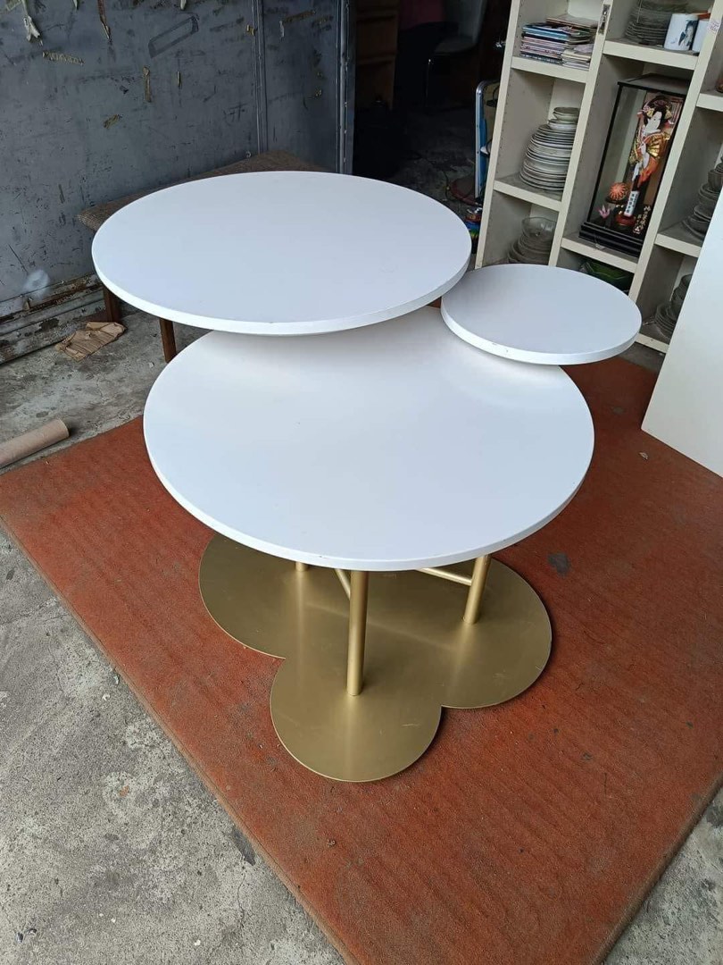 Coffee table japan surplus on Carousell