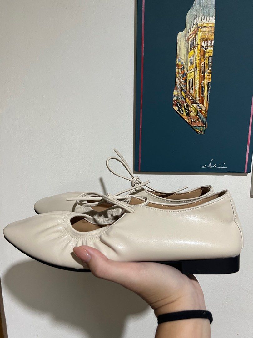 Cream Mary Janes / ballet flats, Women's Fashion, Footwear, Flats ...