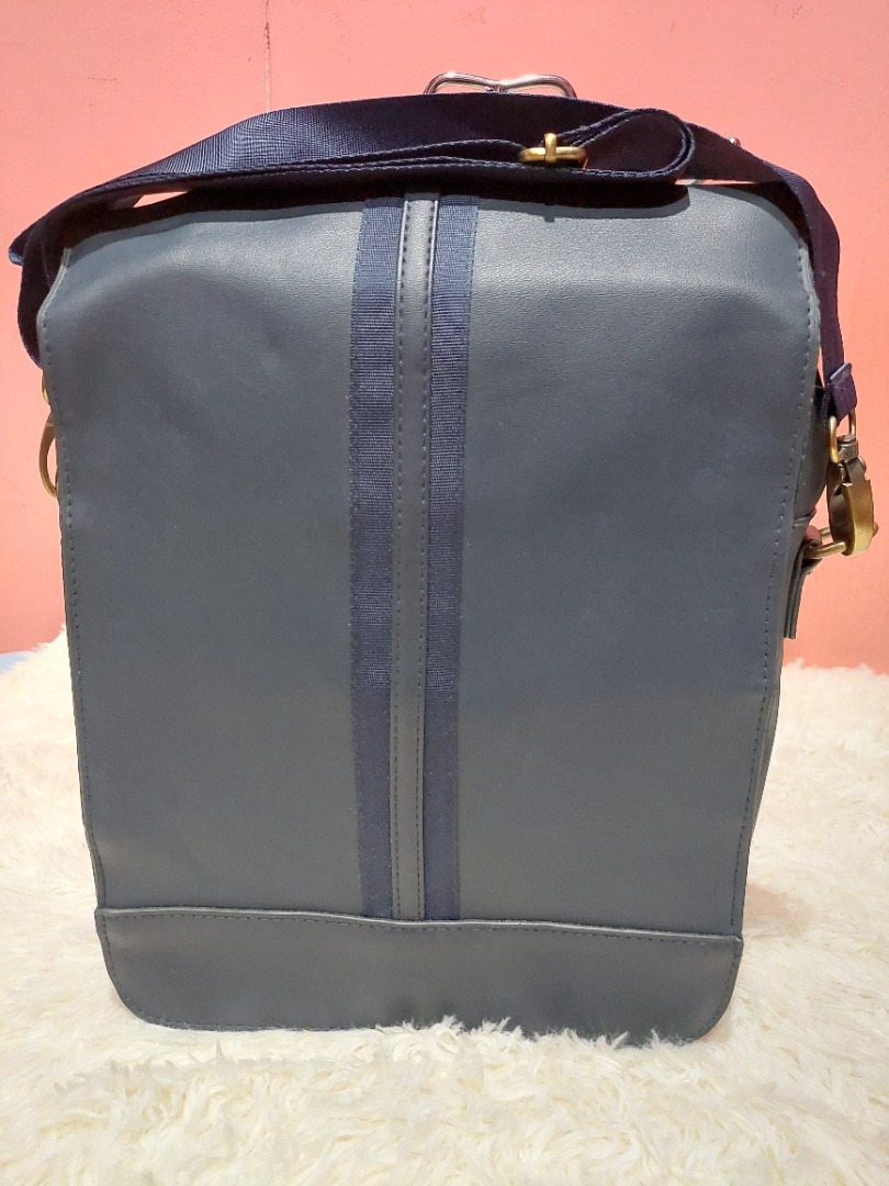 Ballantines , Women's Fashion, Bags & Wallets, Cross-body Bags on Carousell