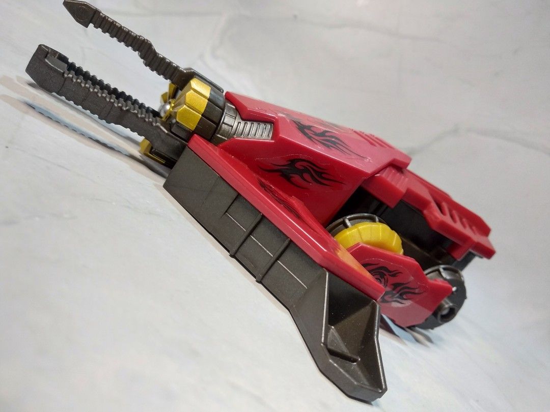 Crush Gear Cyclone Hawk Red Bandai, Hobbies & Toys, Toys & Games on ...