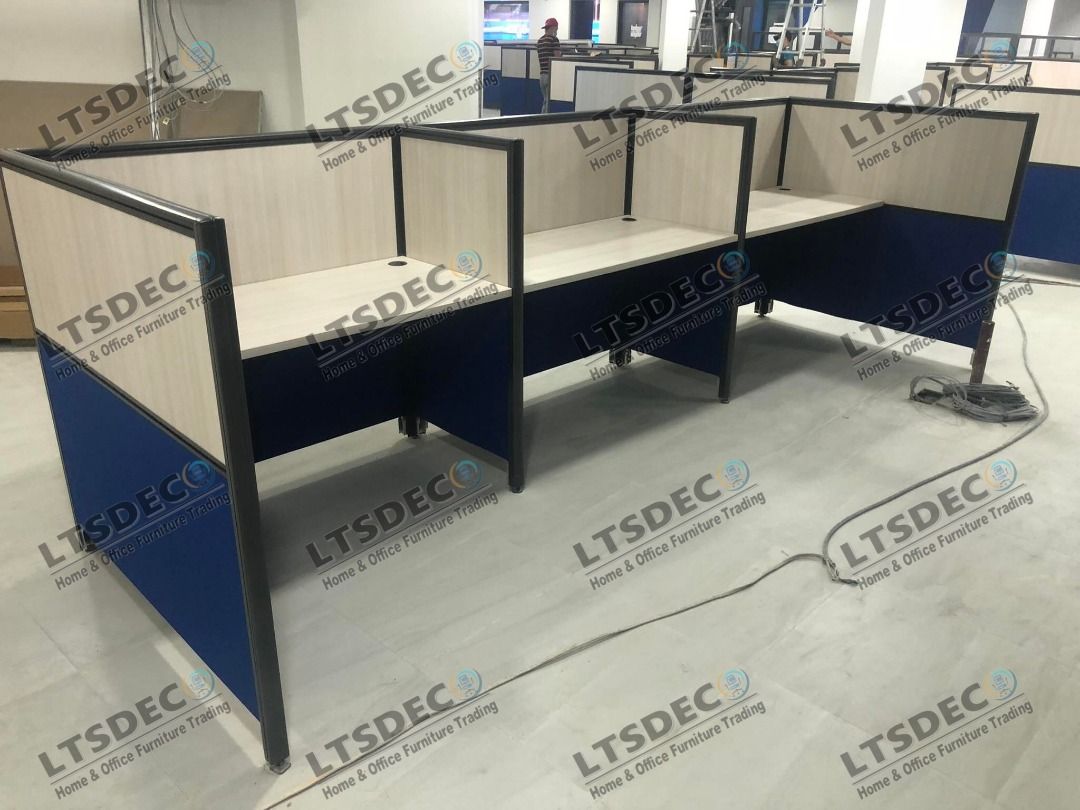 CUBICLE FULL FABRIC WORKSTATION OFFICE PARTITION FURNITURE on Carousell