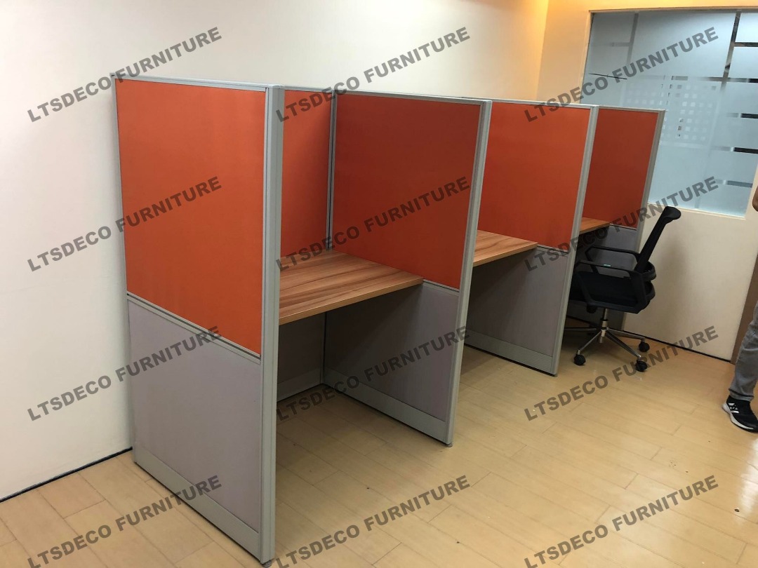 CUBICLES SHARING OFFICE PARTITION FURNITURE on Carousell