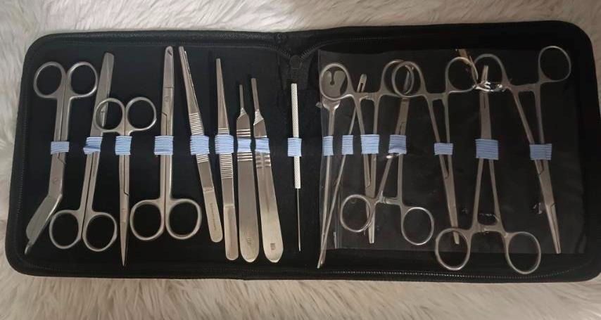 Dissecting Minor Kit Secheron, Health & Nutrition, Medical Supplies ...