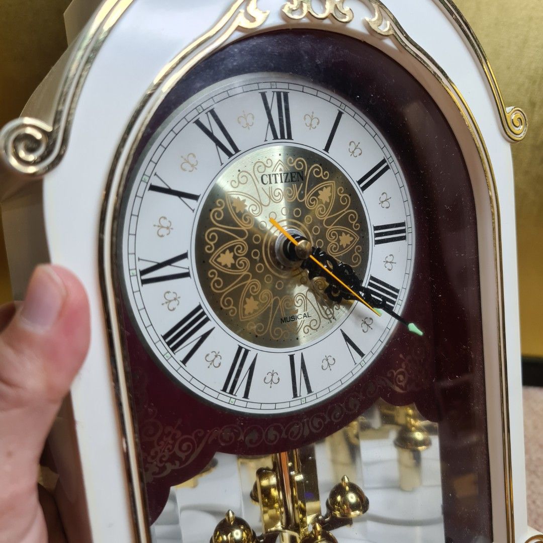 ELEGANT WHITE CITIZEN AUTOMATIC MECHANICAL MUSICAL ALARM MANTEL CLOCK ...