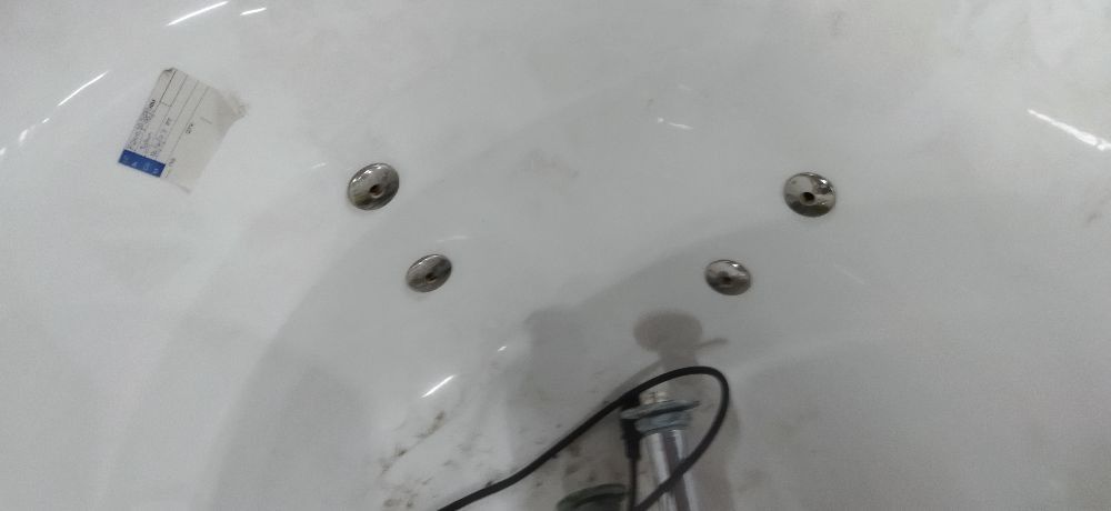 (F20070381) Jacuzzi bathtub | Tab Mandi Jacuzzi, Furniture & Home ...