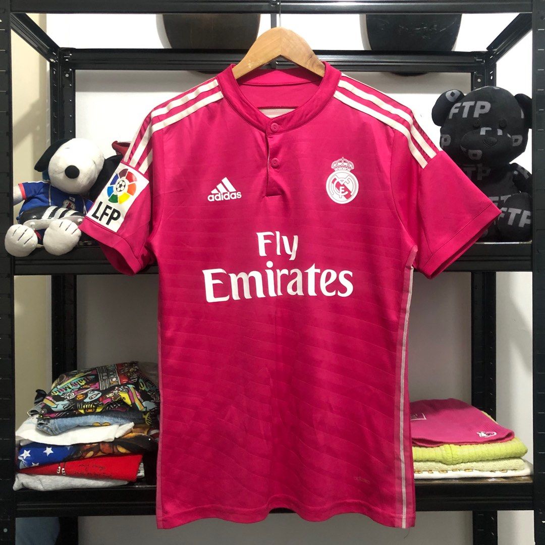 Fly Emirates Ronaldo, Men's Fashion, Tops & Sets, Tshirts & Polo Shirts ...