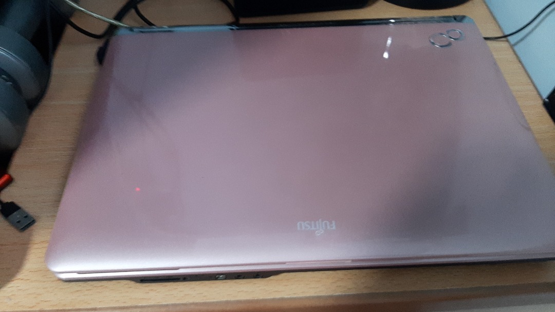 Fujitsu L Series LH-700, Computers & Tech, Laptops & Notebooks on Carousell