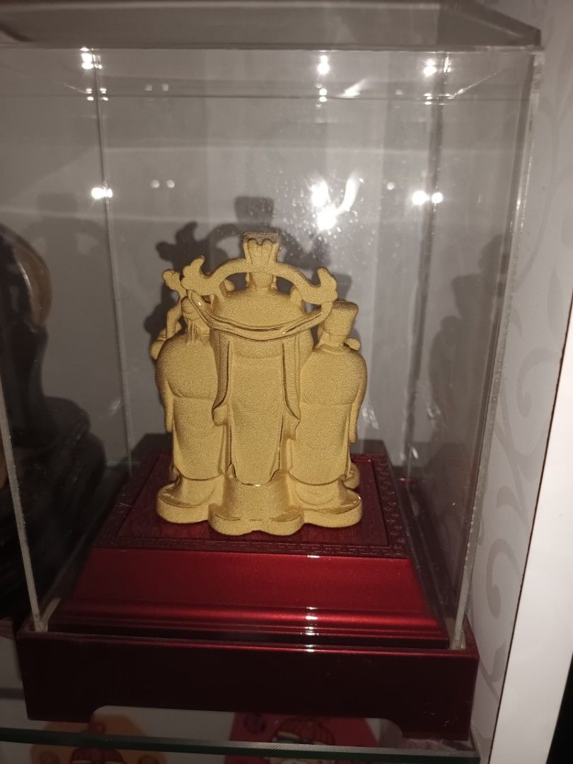 Gold plated Fu lu shou display, Furniture & Home Living, Home Decor ...