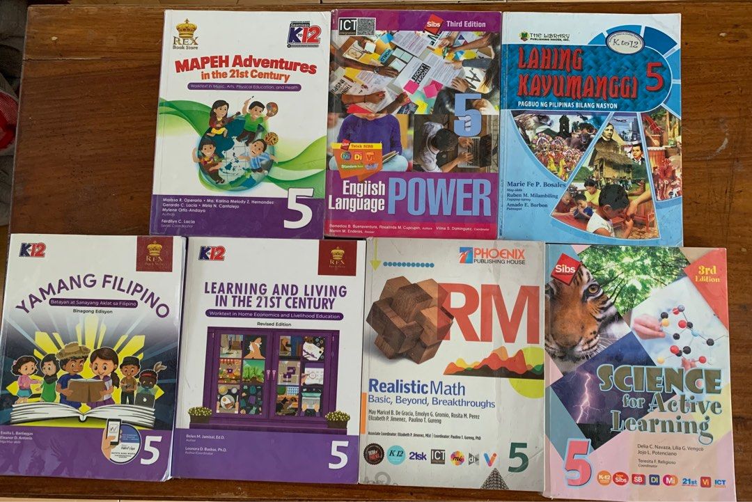 Grade 5 textbooks, Hobbies & Toys, Books & Magazines, Textbooks on ...