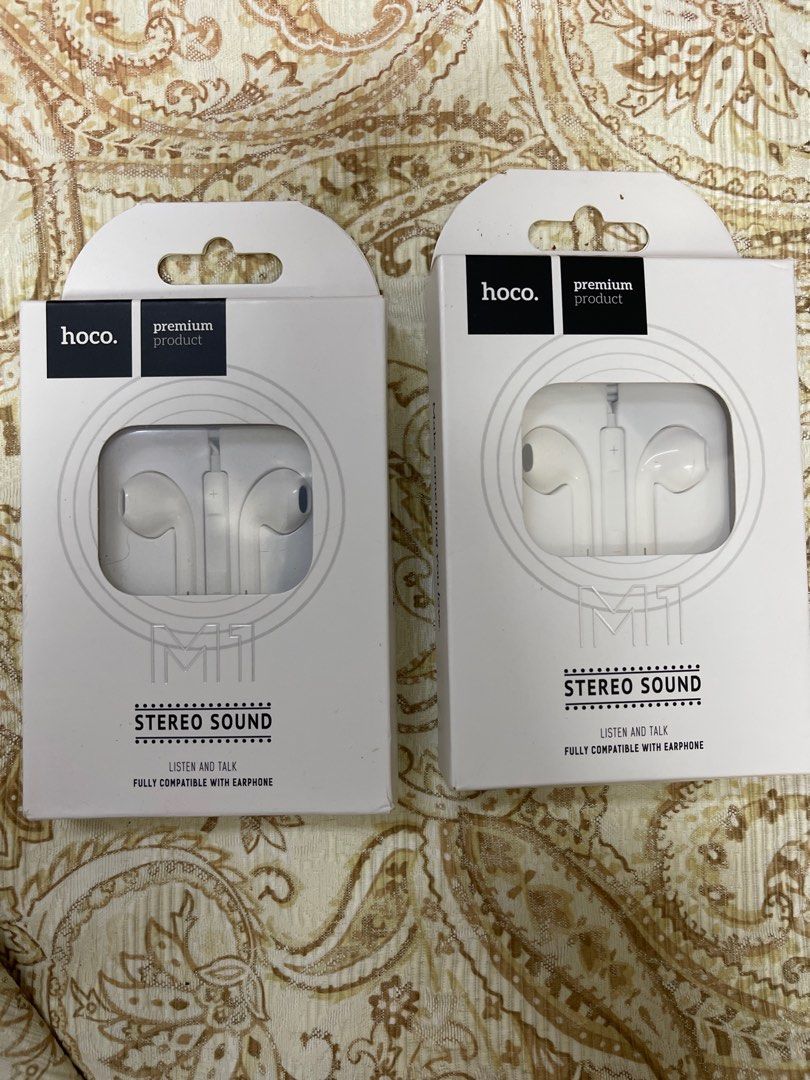 Hoco wired earphone, Audio, Earphones on Carousell