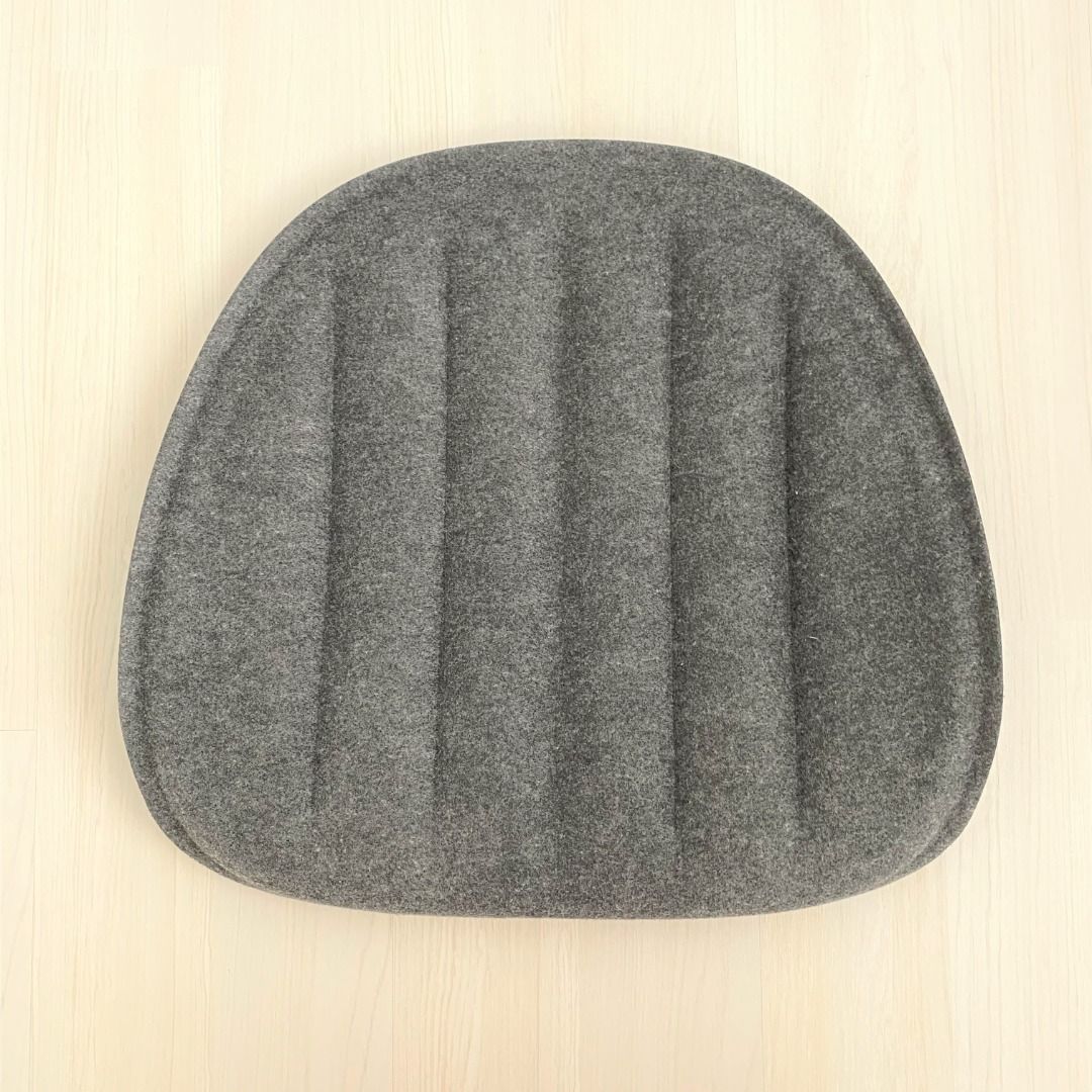 IKEA PYNTEN Seat pad, Dark Grey, 41x43 cm, Furniture & Home Living ...