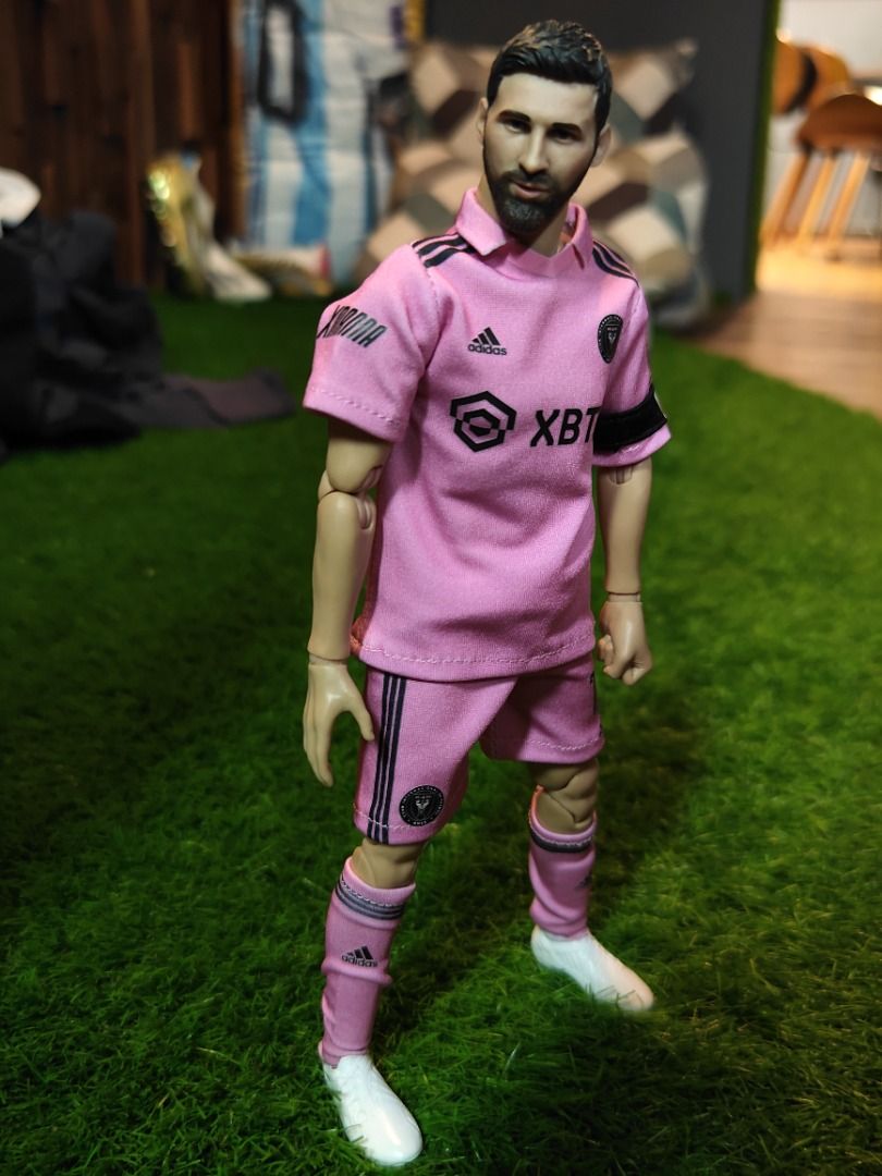 Inter Miami Messi Figurine, Hobbies & Toys, Memorabilia & Collectibles ...