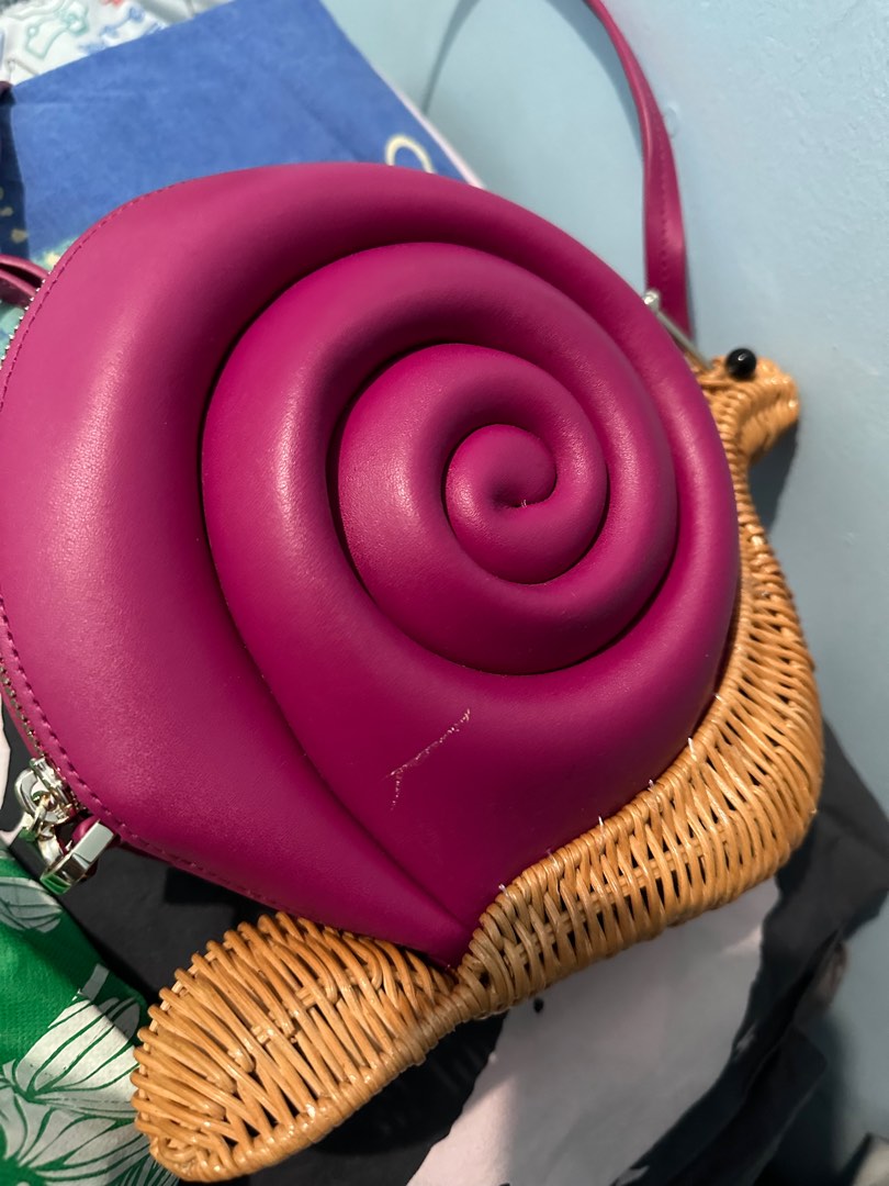 Kate Spade Sling Bag on Carousell