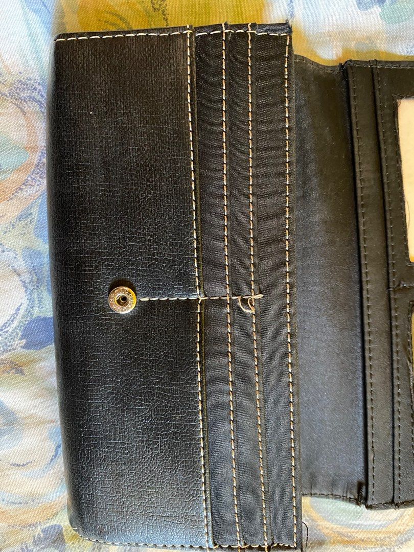 Laura Jone Tri-fold Long Wallet on Carousell