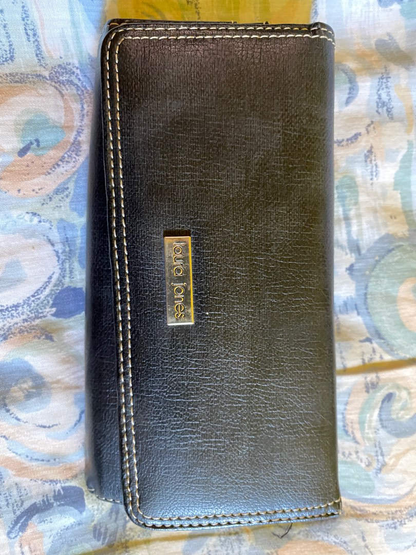 Laura Jone Tri-fold Long Wallet on Carousell