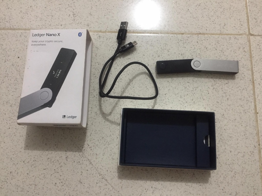 Ledger Nano X, Computers & Tech, Parts & Accessories, Other Accessories ...