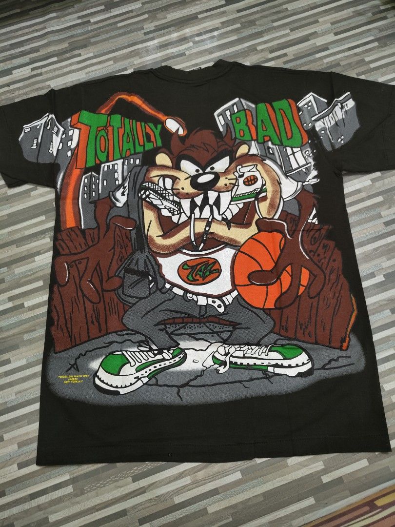 LOONEY TUNES TAZZ GIANT BRAND LARGE, Men's Fashion, Tops & Sets ...