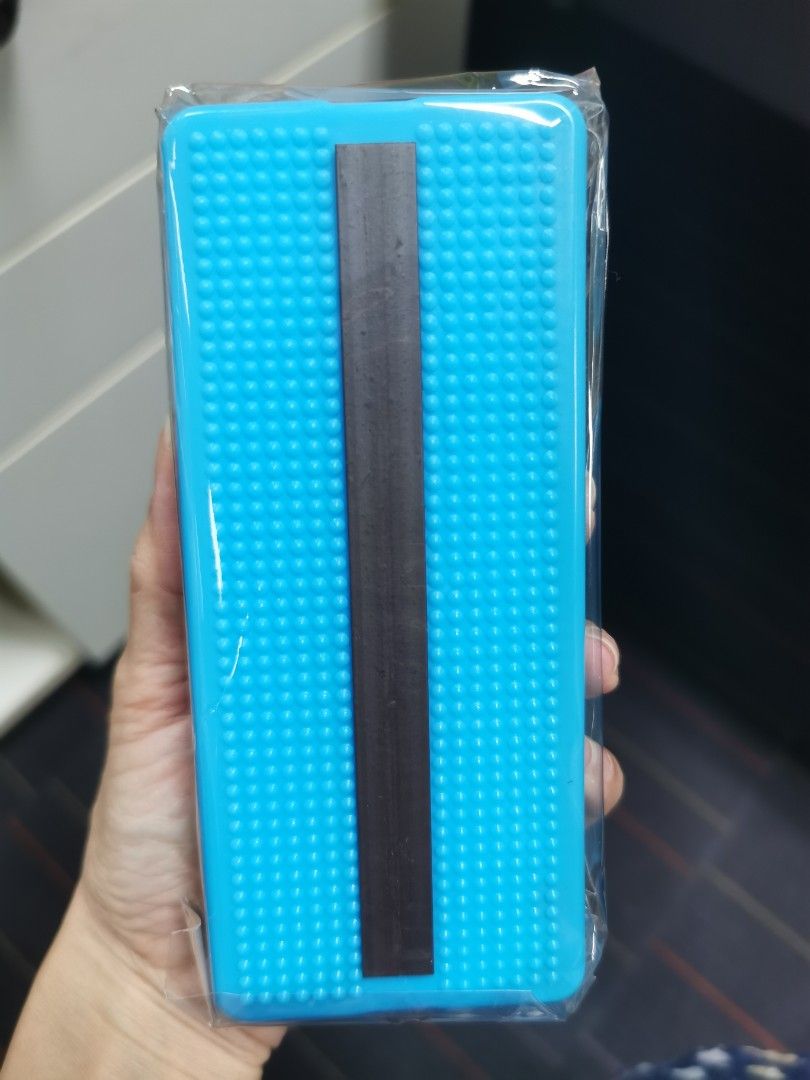 Magnetic Whiteboard duster, Hobbies & Toys, Stationery & Craft, Craft ...