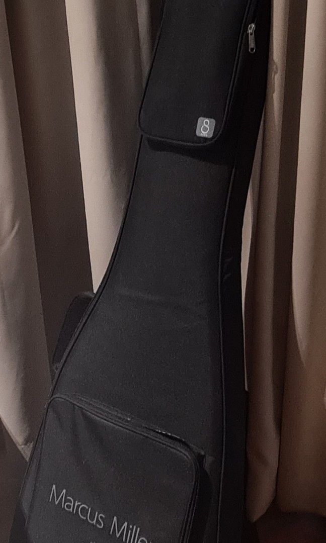 Marcus Miller M5 / 5 String Bass, Hobbies & Toys, Music & Media ...