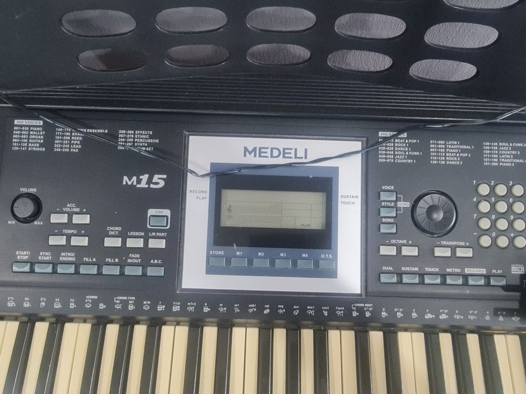Medeli M15 Keyboard with Stand, Hobbies & Toys, Music & Media, Musical ...