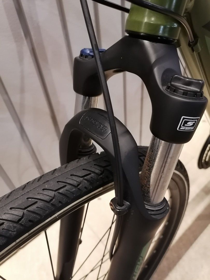 Merida Crossway, hydraulic disc brake, almost new, Sports Equipment, Bicycles & Parts, Bicycles ...