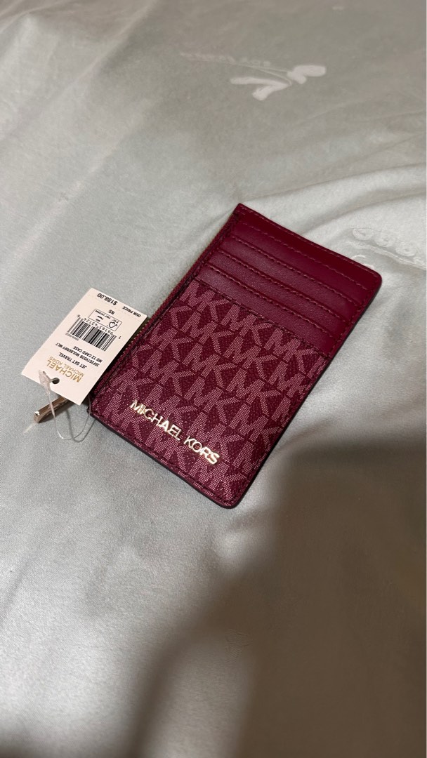 Michael Kors Jet Set Travel Card Case, Luxury, Bags & Wallets on Carousell