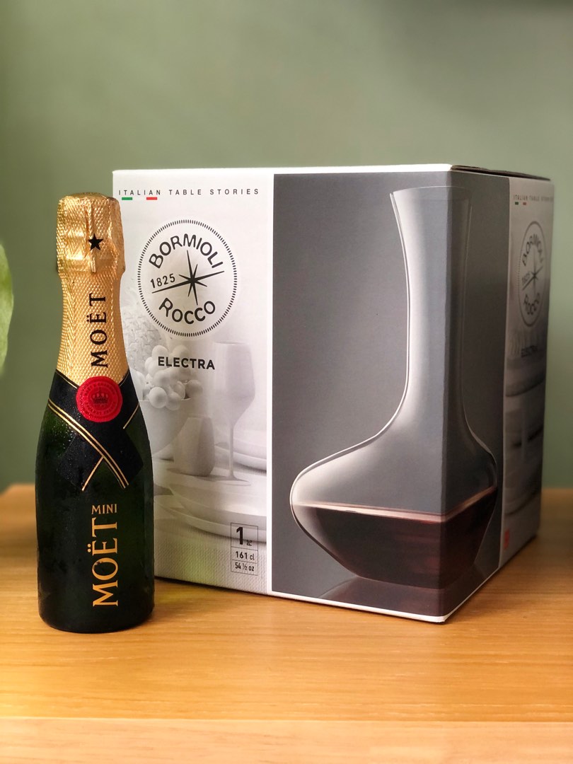 Housewarming gift set - Mini Moet Champagne & Bromioli Rocco Wine ...