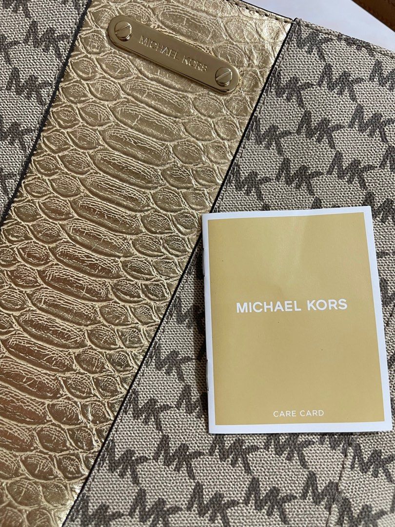 MK File Bag, Women's Fashion, Bags & Wallets, Cross-body Bags on Carousell