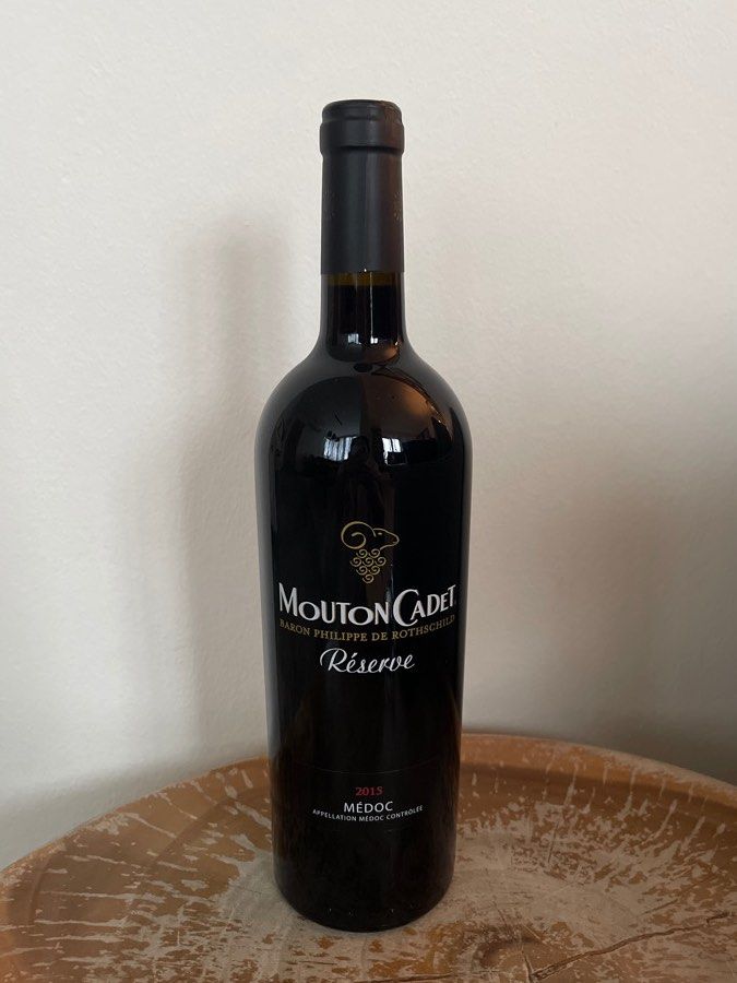 Mouton Cadet Reserve Medoc 2015, Food & Drinks, Alcoholic Beverages on ...