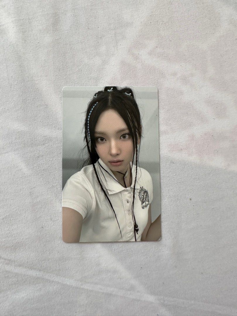NewJeans Hyein Get Up Photocard (OFFICIAL Weverse POB), Hobbies & Toys, Memorabilia ...