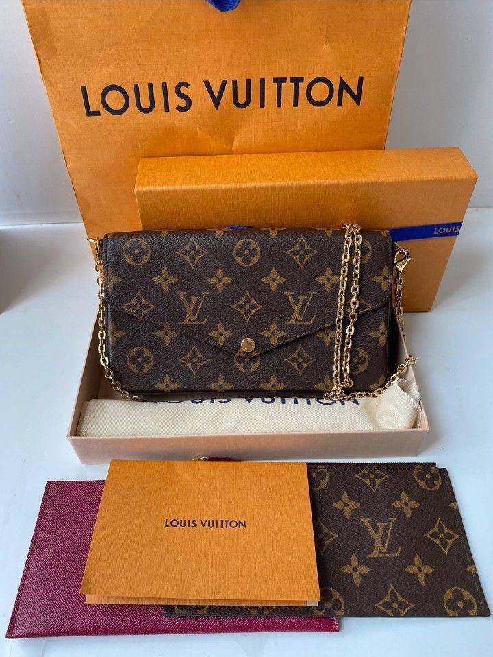 New/NBU LV Pochette Felicie Monogram receipt Mei 2023 complete set, Barang Mewah, Tas & Dompet ...