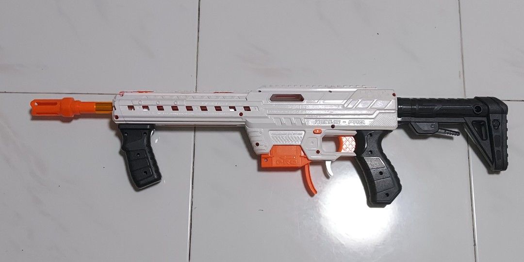 Nexus Pro w/ silver internals, Hobbies & Toys, Toys & Games on Carousell