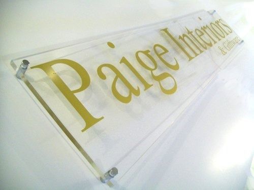 PAPAN TANDA AKRILIK BERLOGO l acrylic signage panel install logo ...