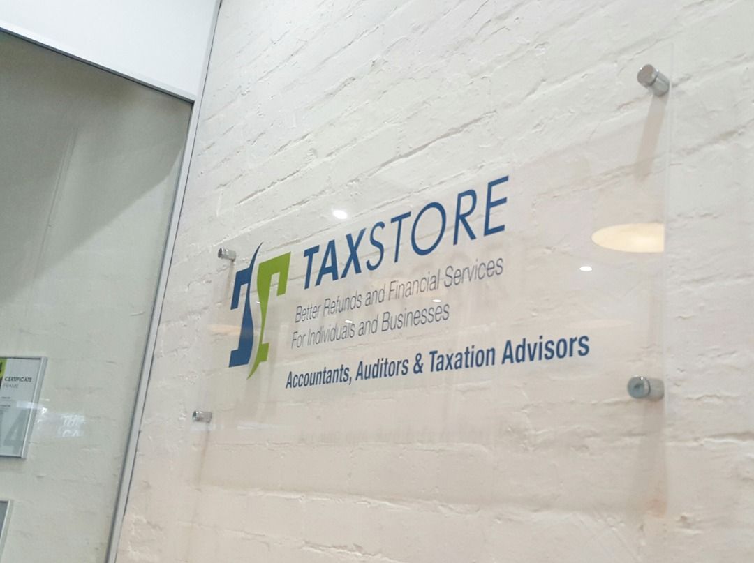 PAPAN TANDA AKRILIK BERLOGO l acrylic signage panel install logo ...