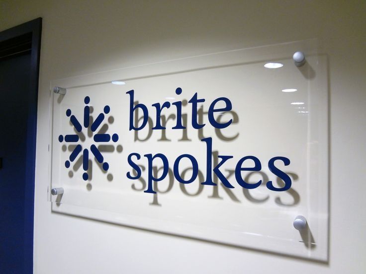 PAPAN TANDA AKRILIK BERLOGO l acrylic signage panel install logo ...