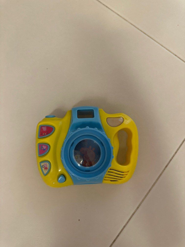 Peppa pig camera, Hobbies & Toys, Toys & Games on Carousell