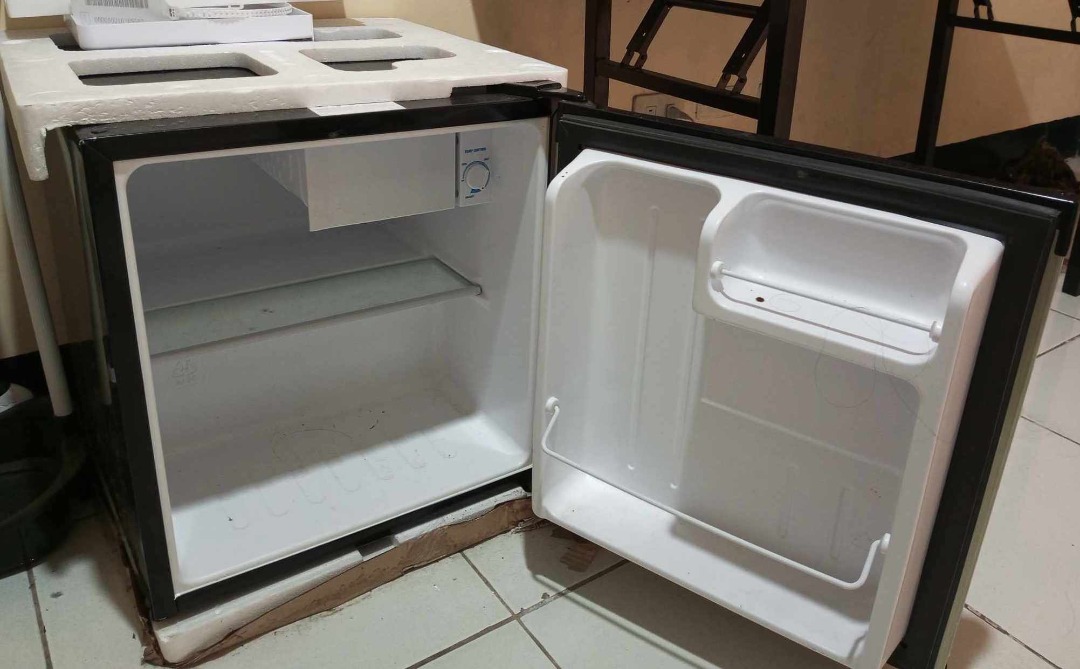 Personal Refrigerator, TV & Home Appliances, Other Home Appliances on ...